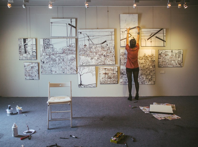 Art Curator | Career Path | Home